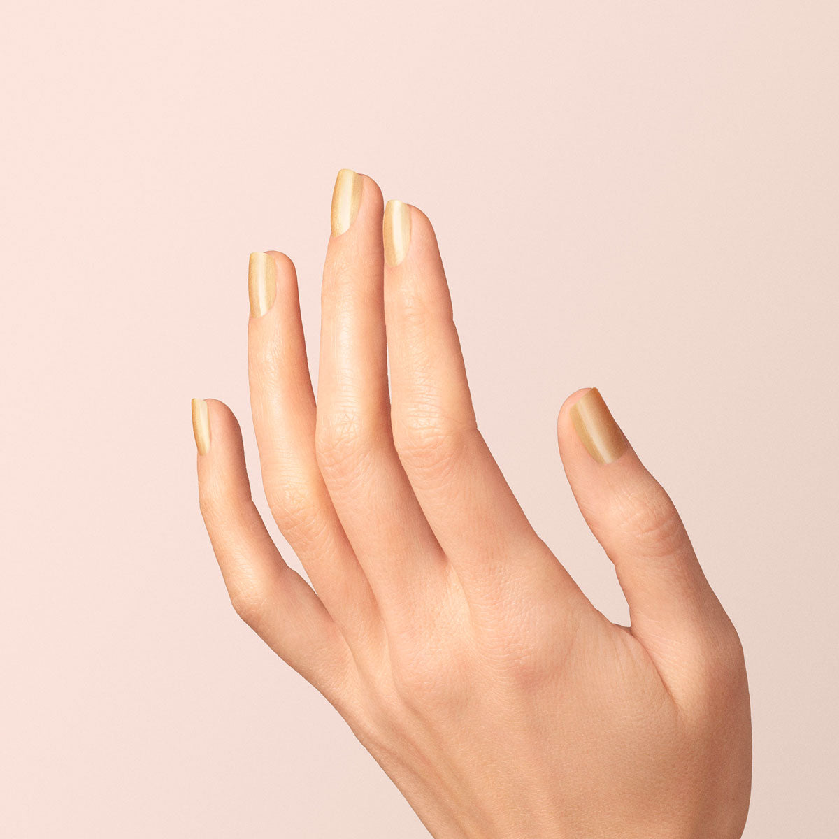 Golden nail polish Gold Sand - Range Green | Manucurist